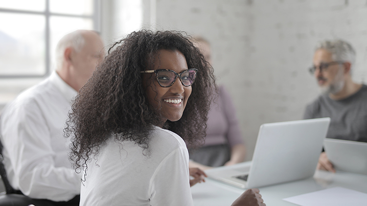The Complete Guide to Improve Employee Acquisition & Retention